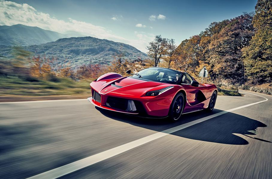 Ferrari-ს ახალი ჰიბრიდი ყველაზე სწრაფი საგზაო მოდელი იქნება - რადიო ...