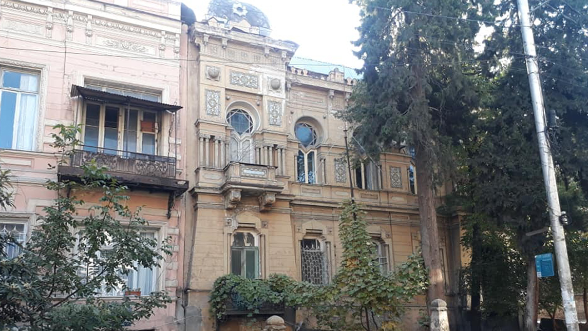 ულამაზესი სახლი ასათიანზე, რომელსაც სასწრაფოდ სჭირდება რესტავრაცია ...