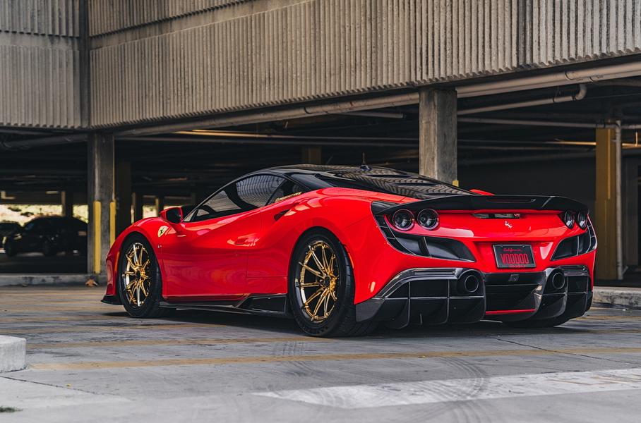 ფოტო: ახალი Ferrari ოქროს დისკებით გააფორმეს - რადიო ფორტუნა / Fortuna.ge