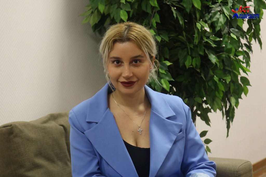 ,,შარშან პირველად მოვამზადე საცივი, მეუღლეს ძალიან მოეწონა" - თიკა მახალდიანი - რადიო ფორტუნა ...